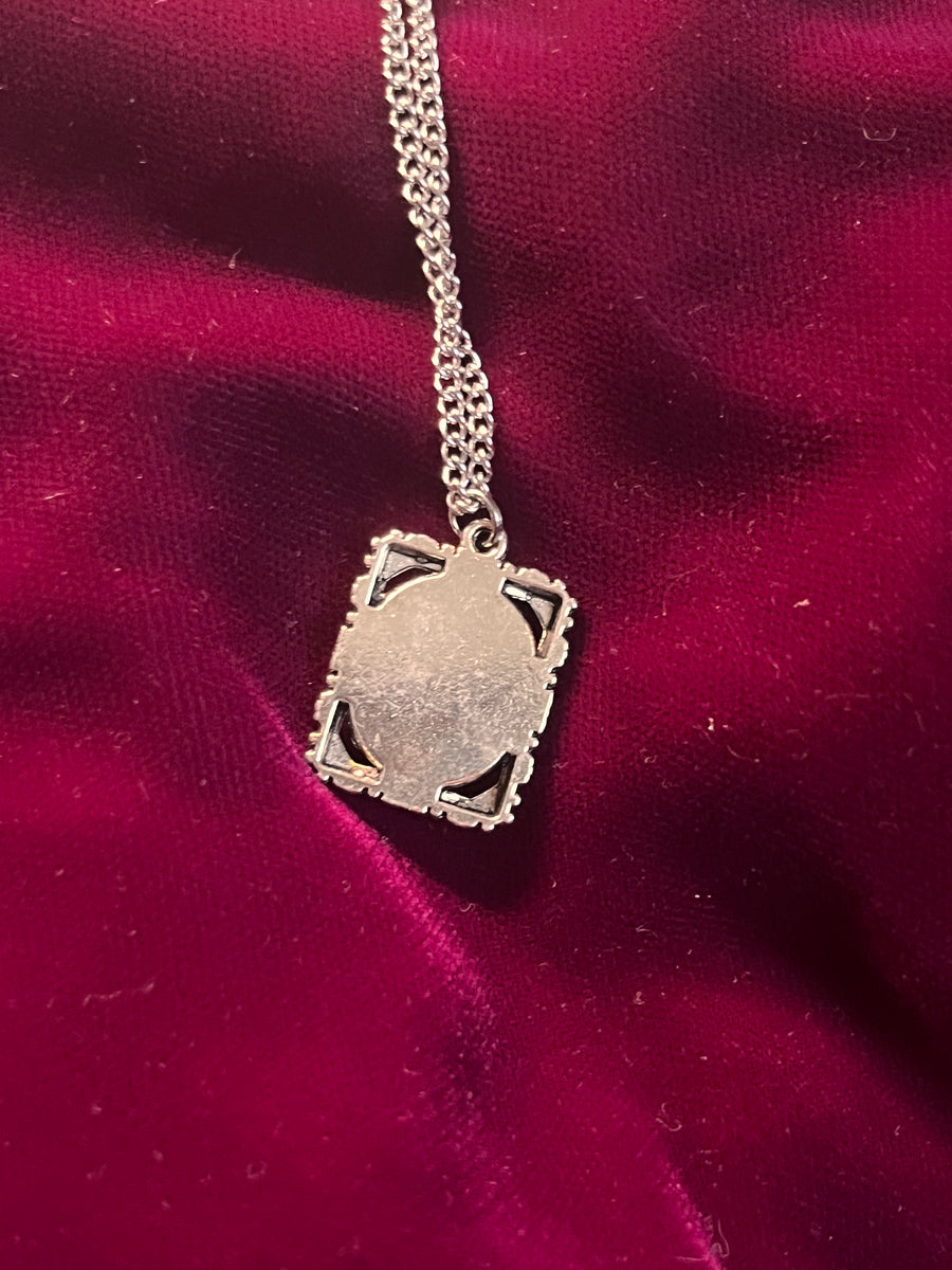 Pottsfield Lady Pendant – Alternate Empire